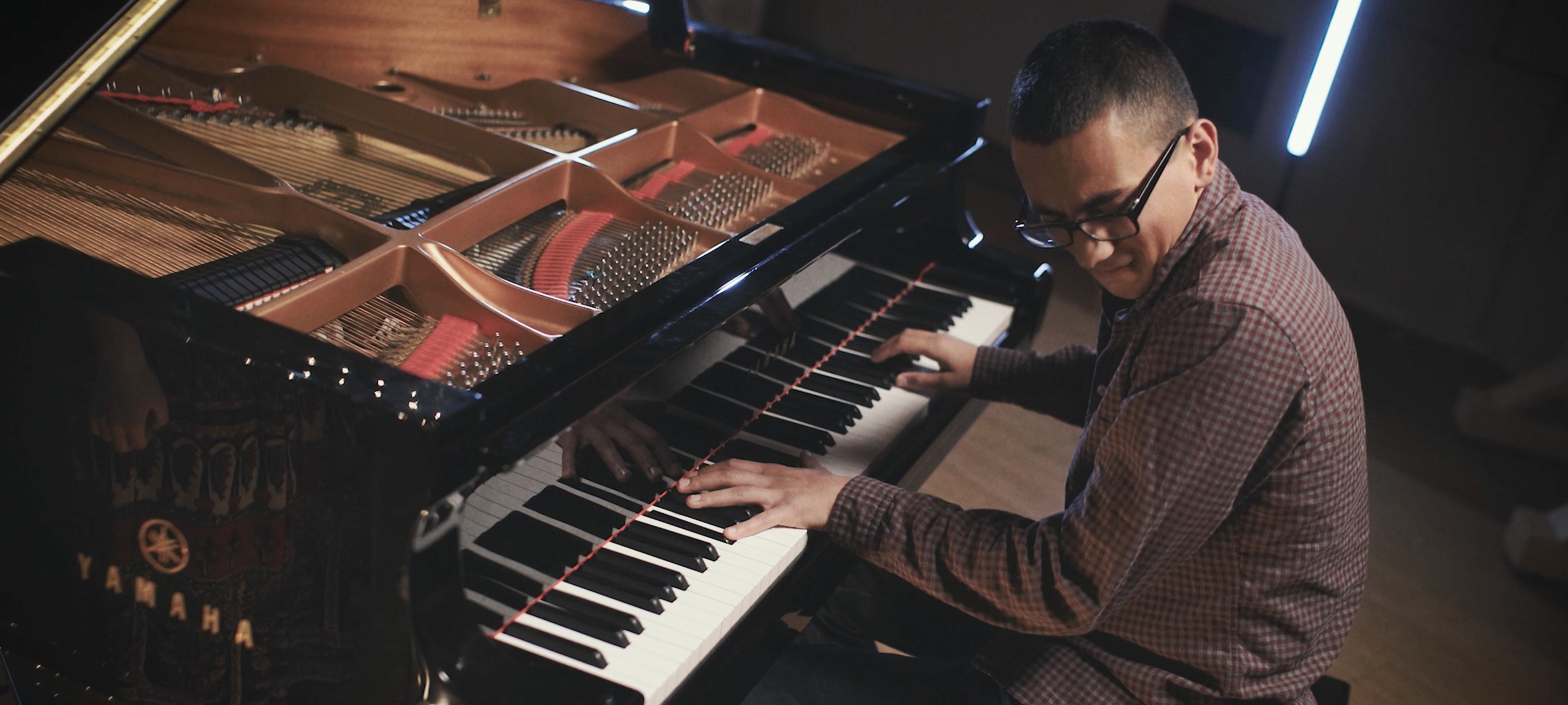 Acclaimed James Fernando to return to Cadenza in Freeport