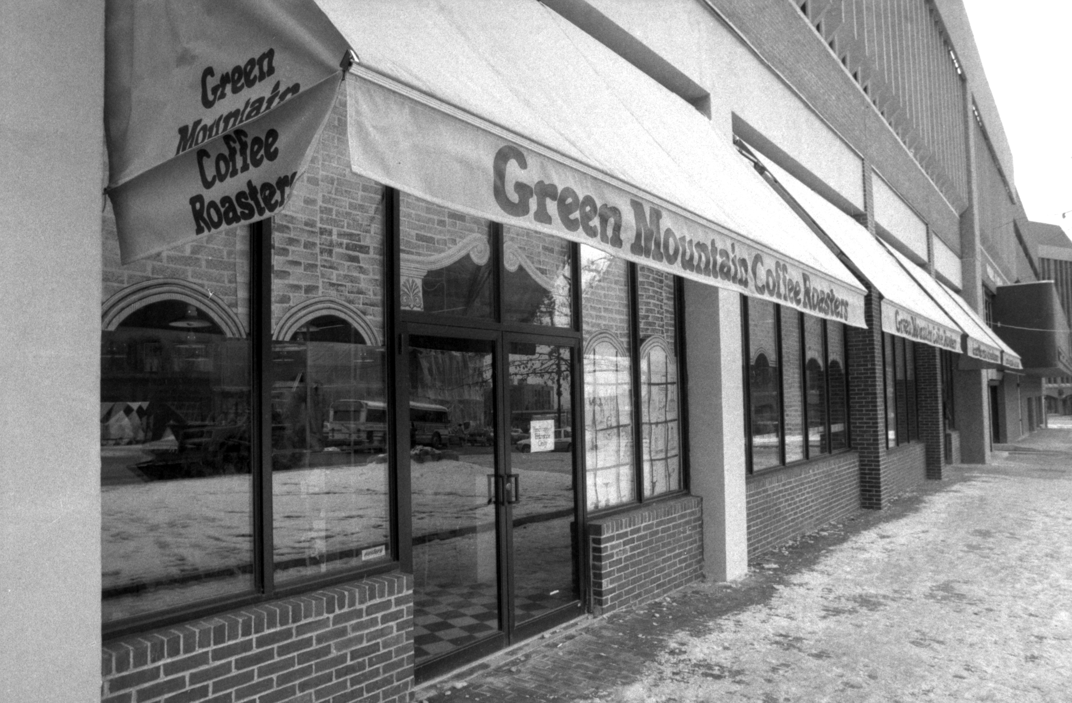 Historical photos capture Portland’s coffee culture
