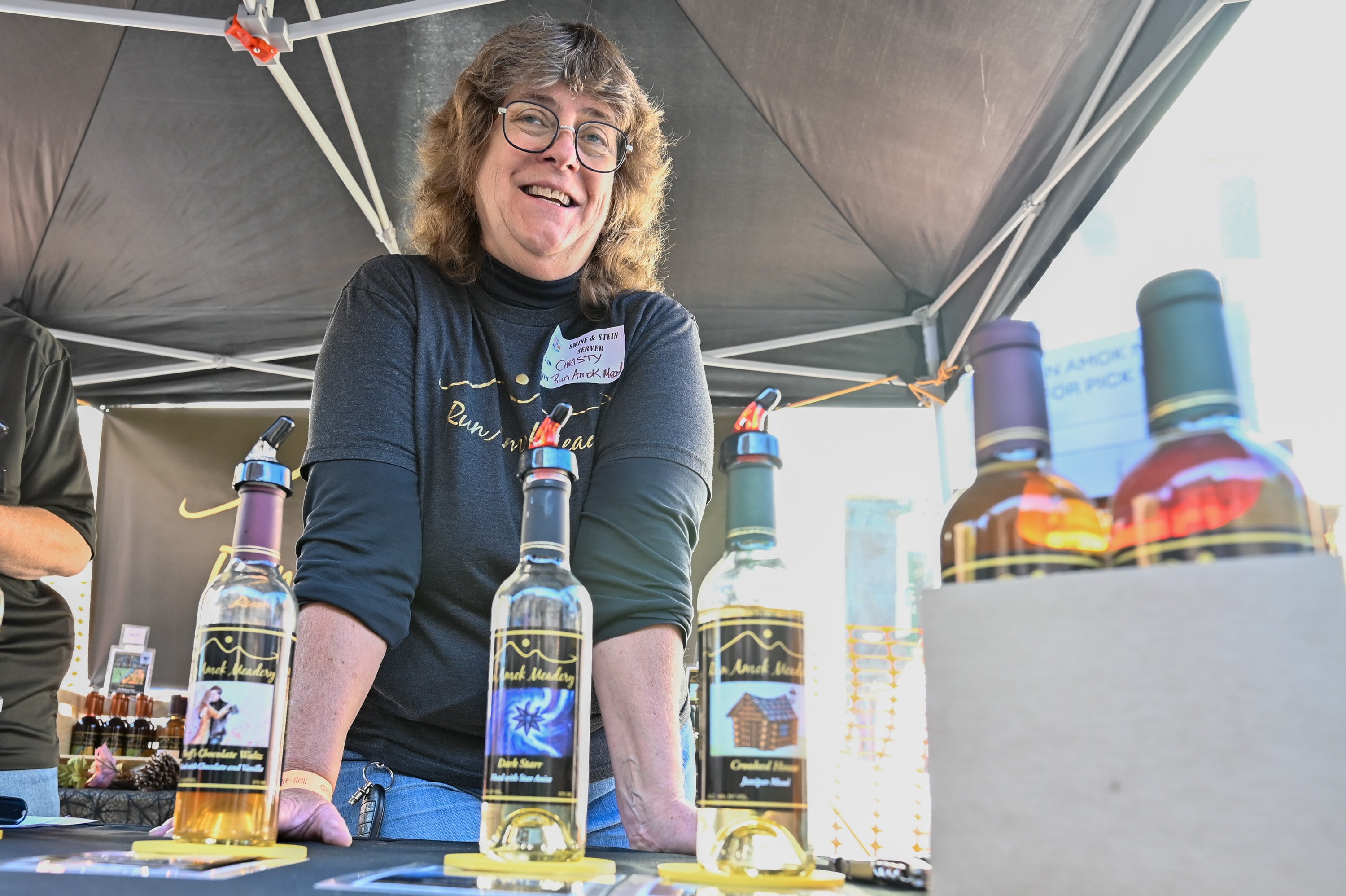 Swine and Stein Brewfest in Gardiner draws hundreds of craft beverage ...