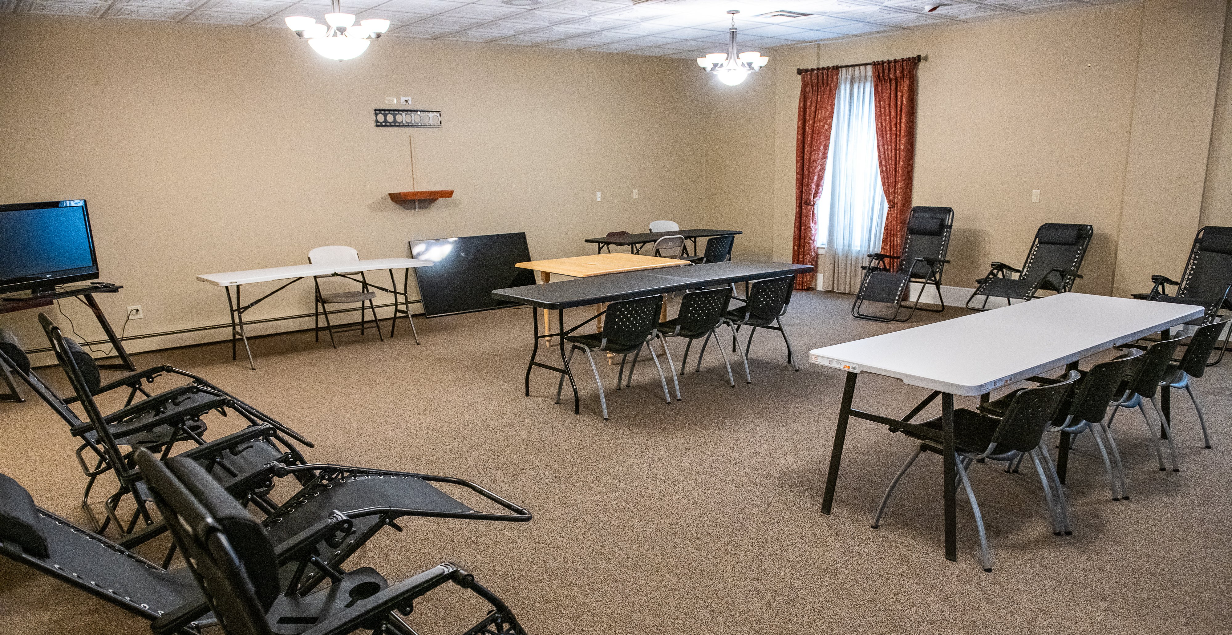 With 24-hour shelter on horizon, Lewiston group opens overnight warming ...