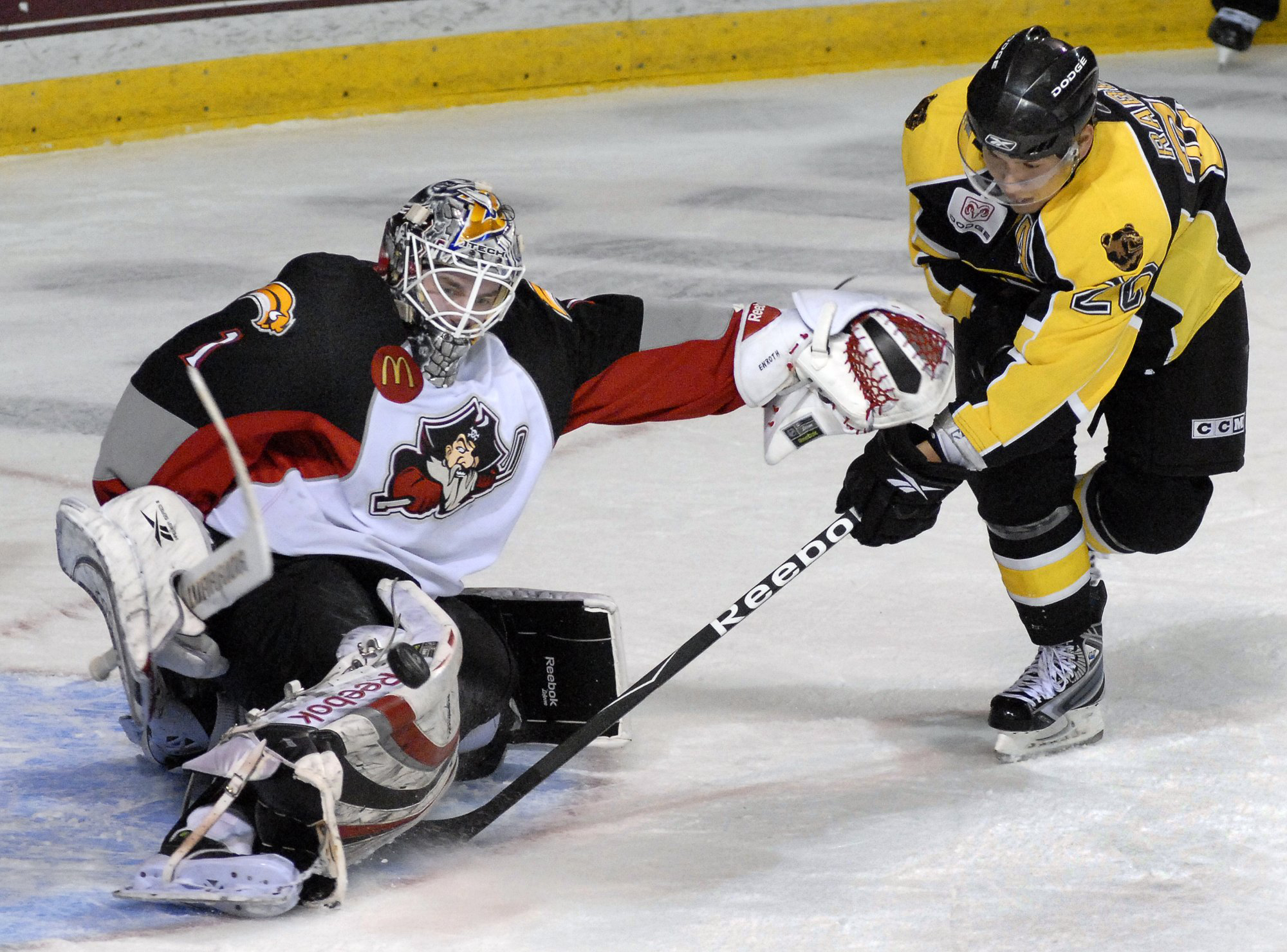 See 4 historic photo of Portland hockey teams