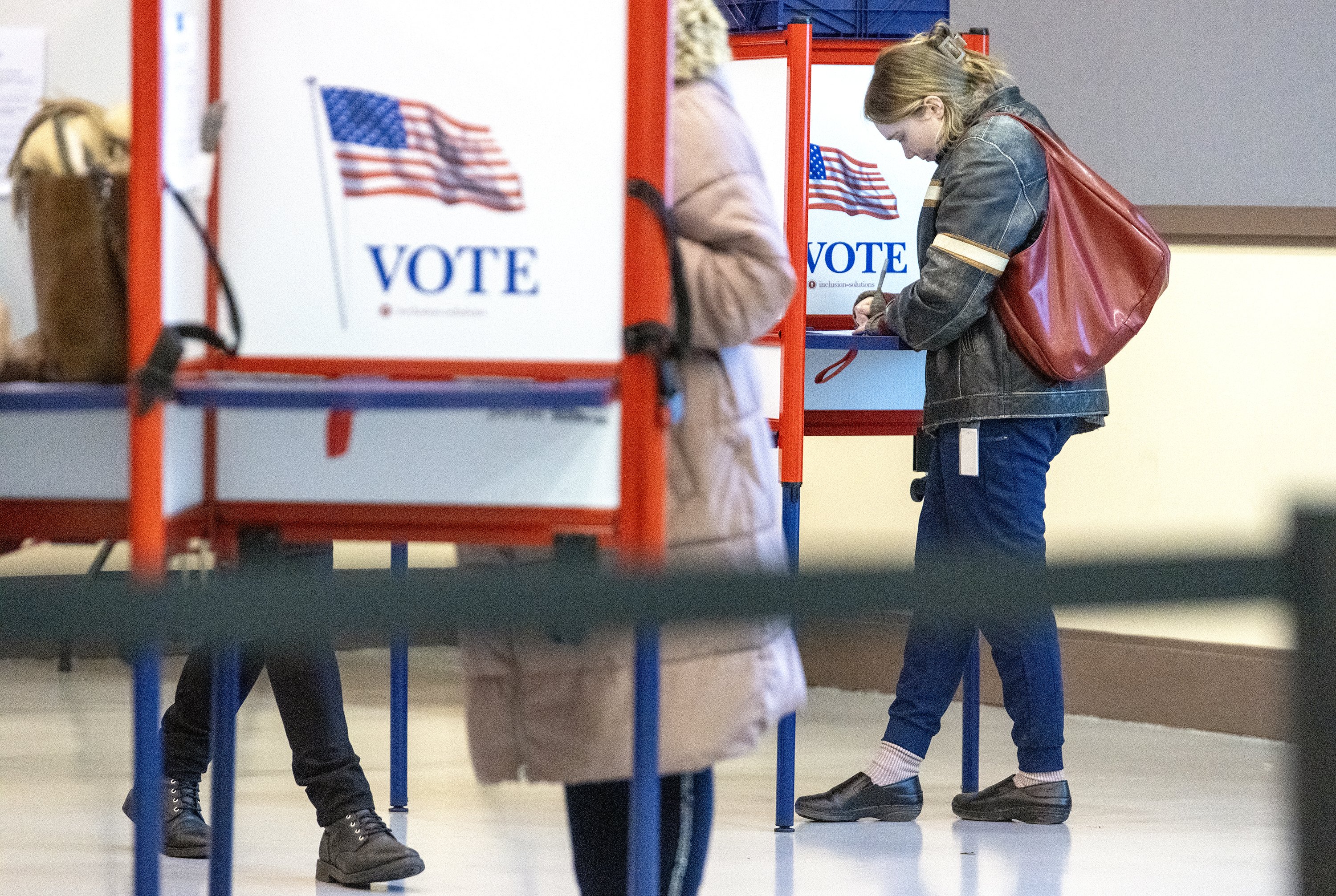 Portland voters widely approve measure that will raise minimum wage to $19