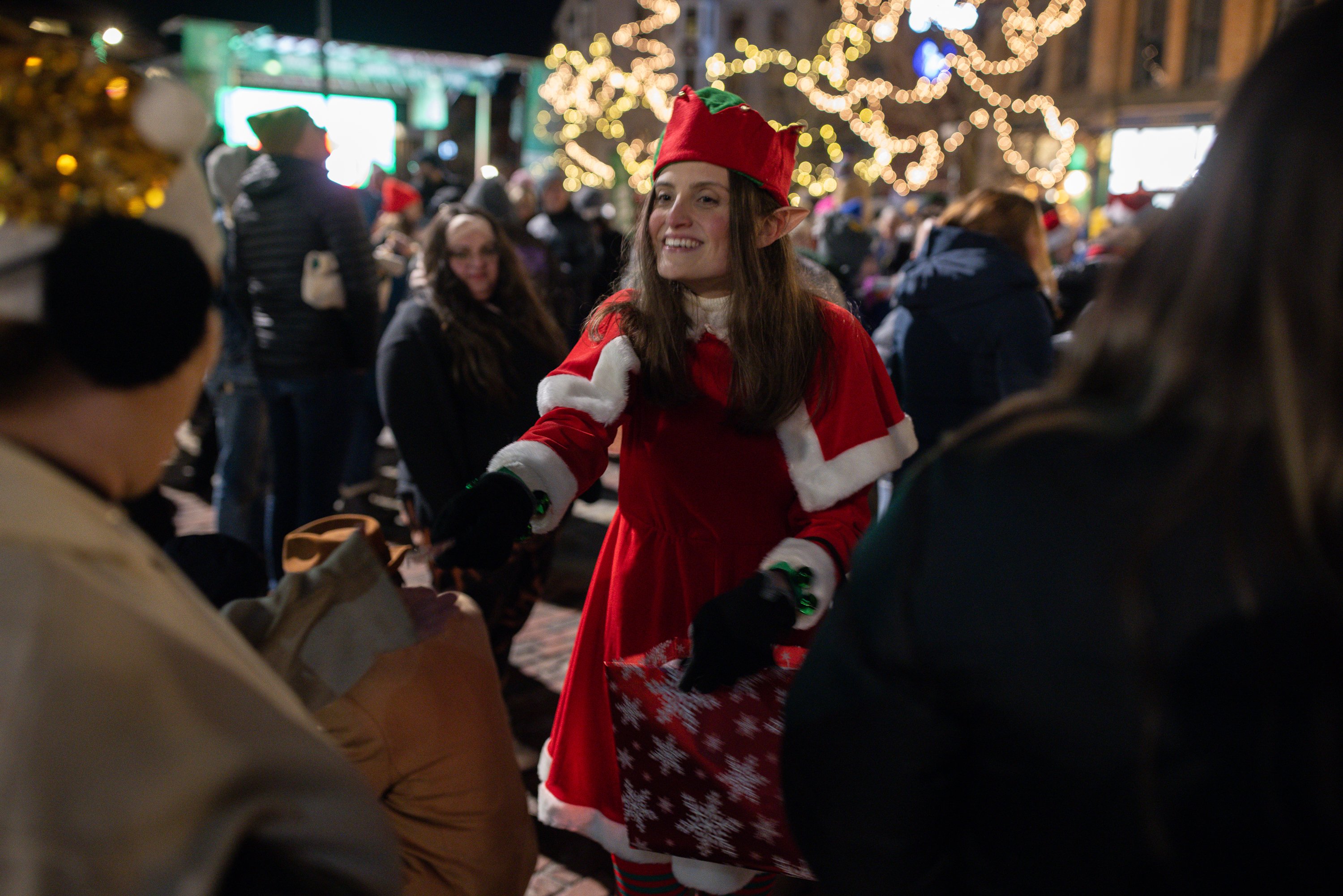 Portland rings in holiday season with ‘maybe the biggest ever’ annual ...