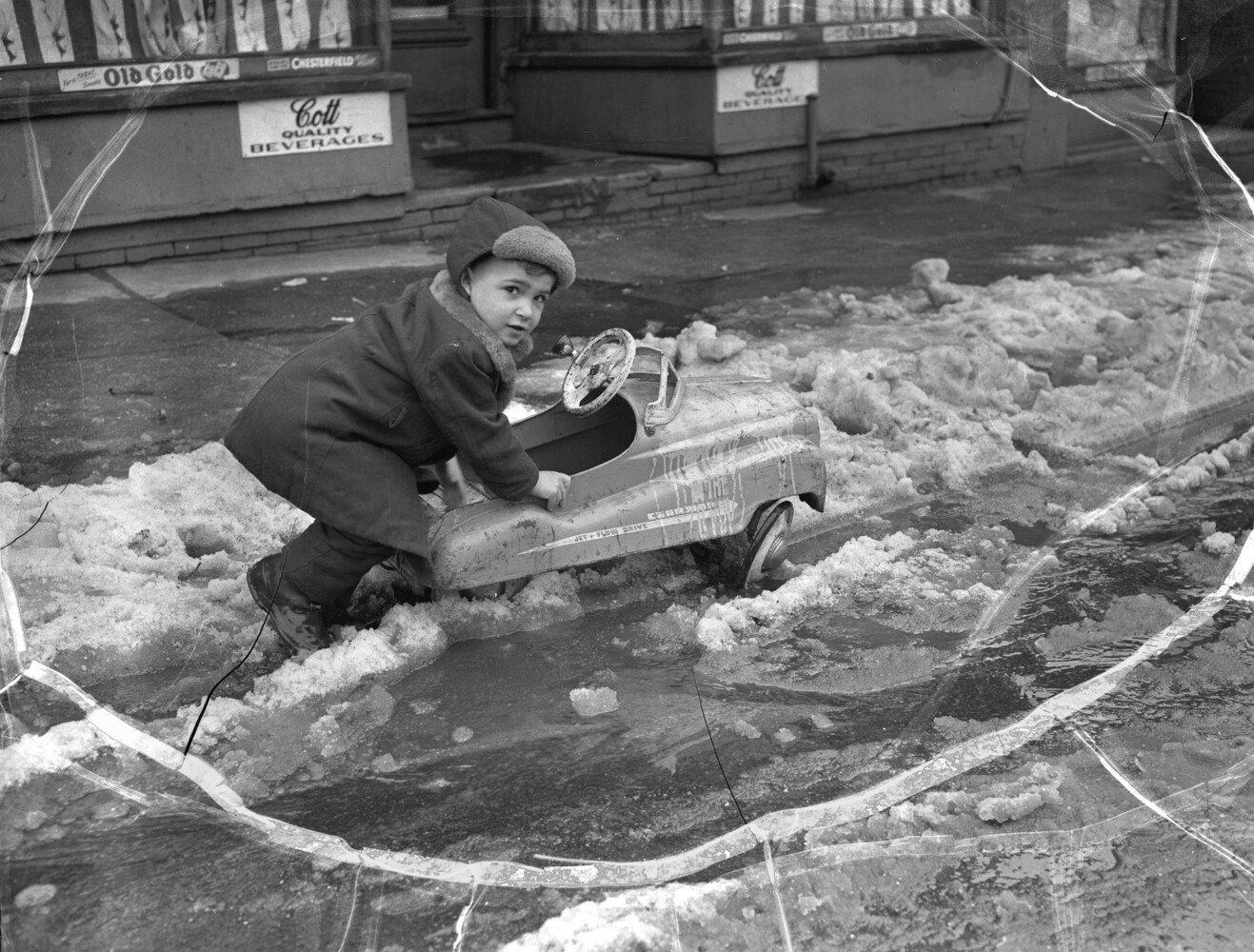 Historical photos from the 1930s to the ’60s show Portland’s snowy past