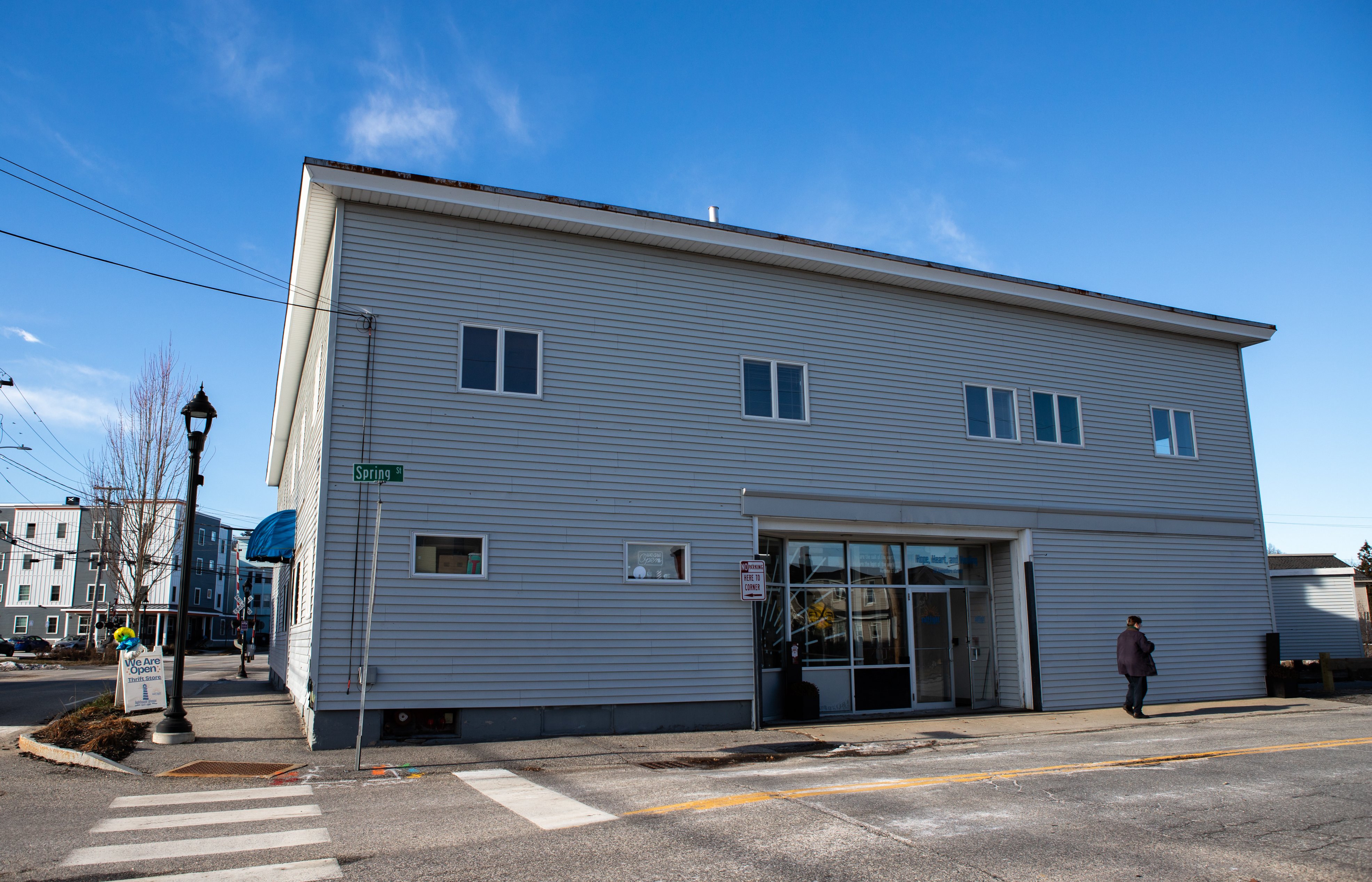 Auburn’s Salt and Light Community Center holds holiday event in new ...