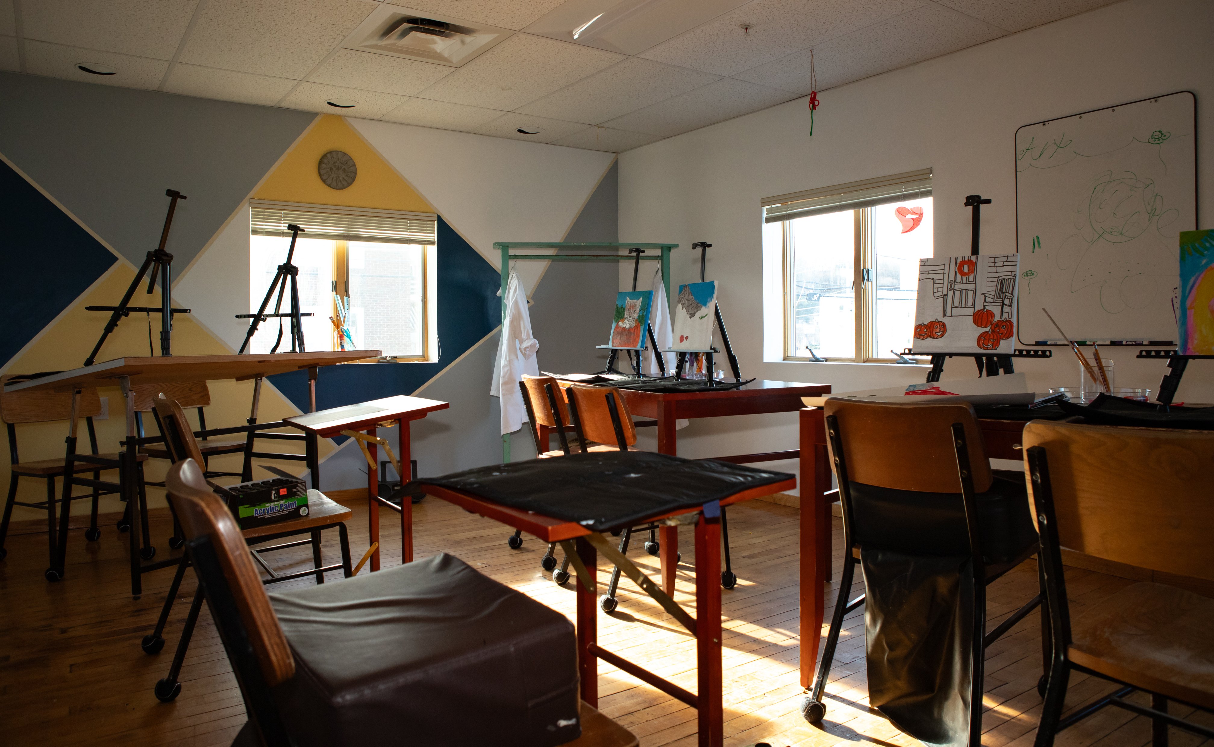 Auburn’s Salt and Light Community Center holds holiday event in new ...