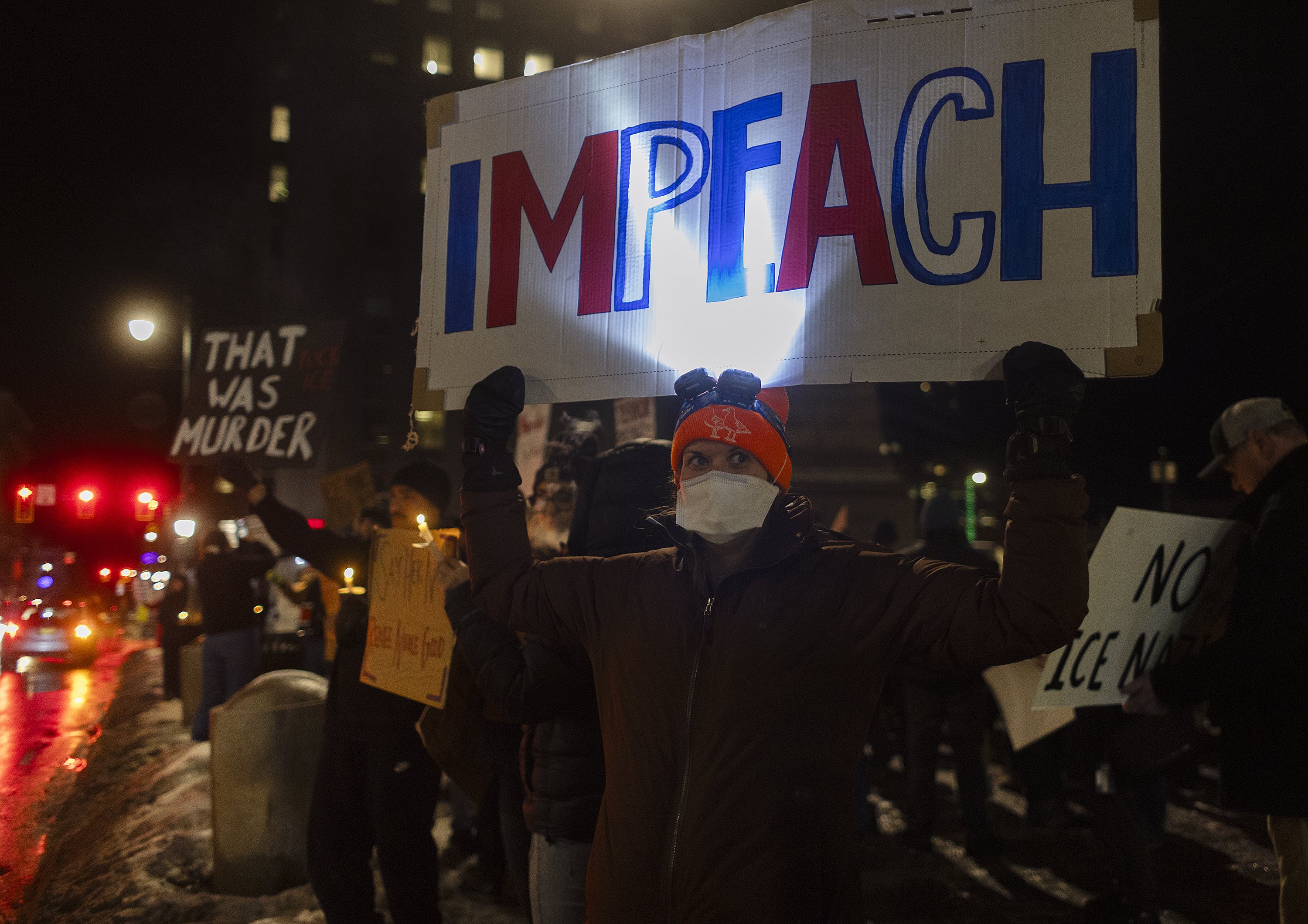 Anti-ICE protesters gather in Portland after killing of Minnesota woman