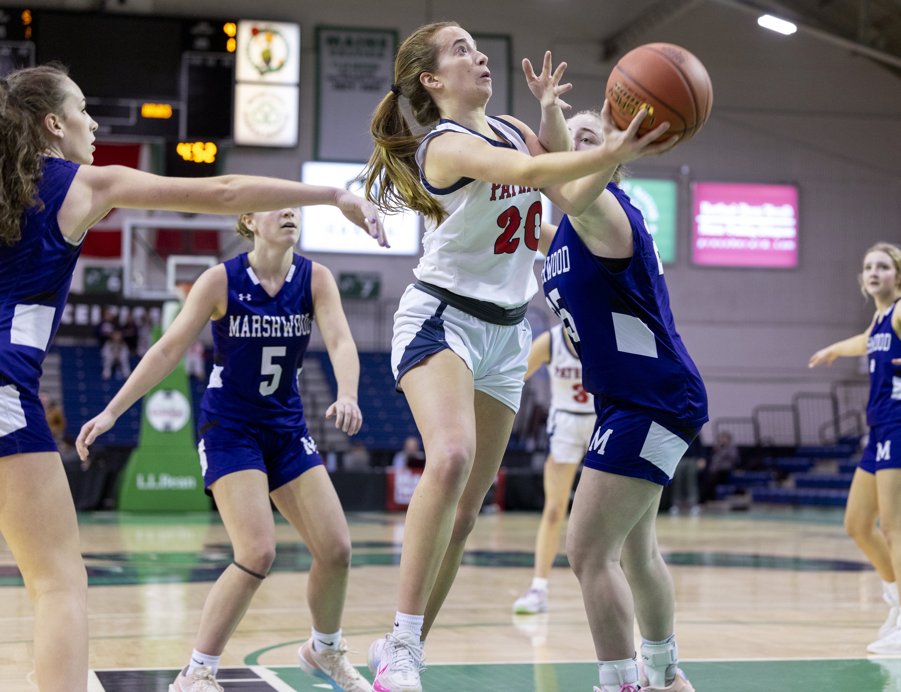 Our favorite photos from Wednesday’s high school basketball semifinals