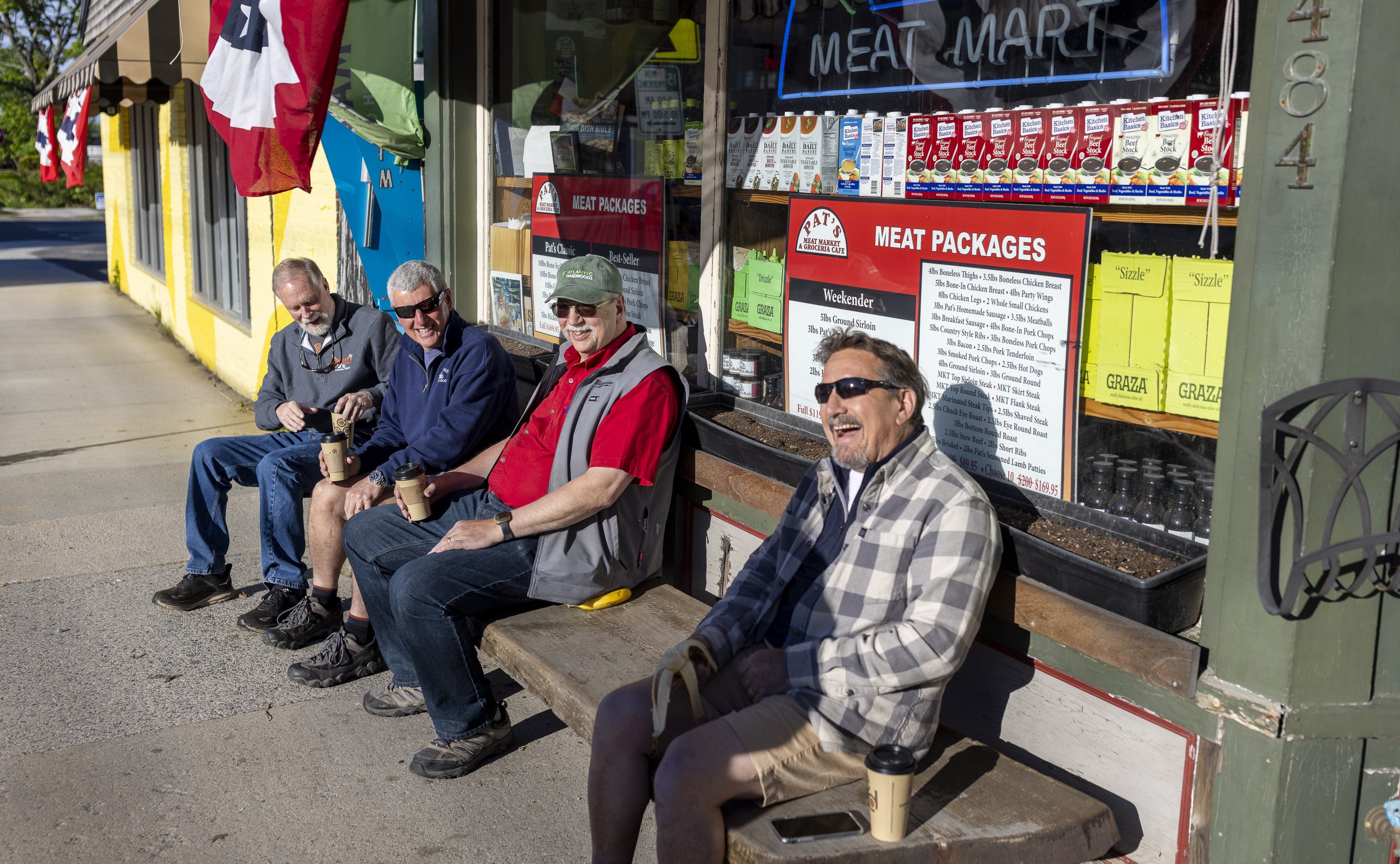 Longtime friends’ morning ritual is at the heart of Deering Center | Column