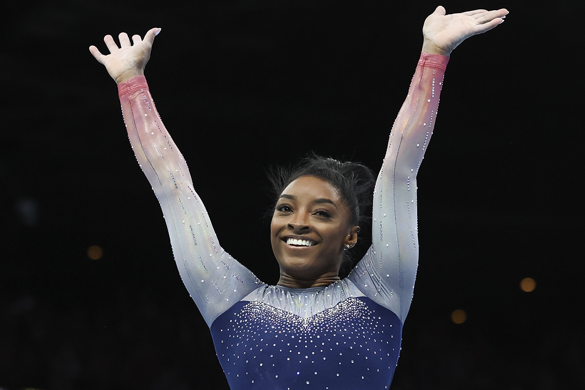 Simone Biles wins sixth all-around title at worlds, now most decorated ...