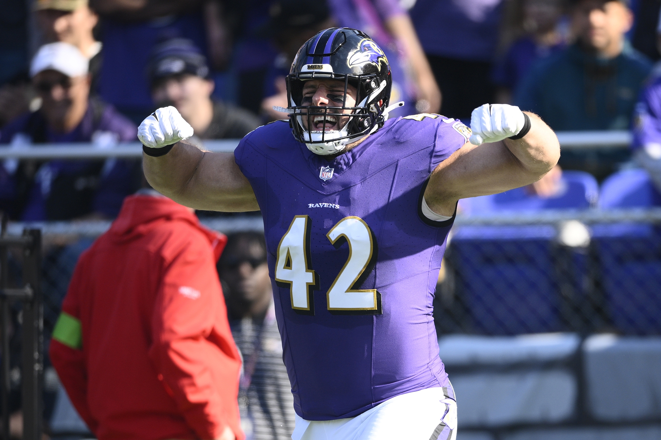 Former UMaine football star Patrick Ricard named to Pro Bowl