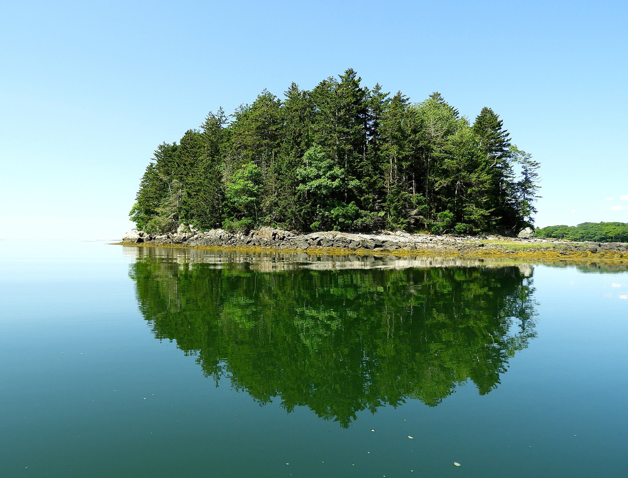 Canoeing in Maine: Exploring the Yarmouth islands in Quahog Bay